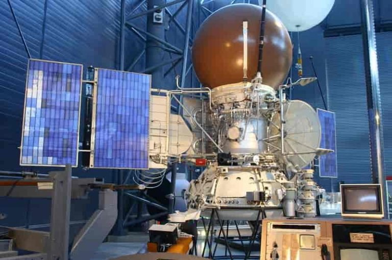 29 Interesting Facts About Venus - The Hottest Planet - Living Cosmos